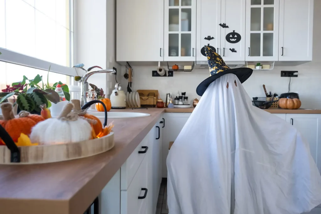 How Does a Ghost Kitchen Work: From Concept to Delivery